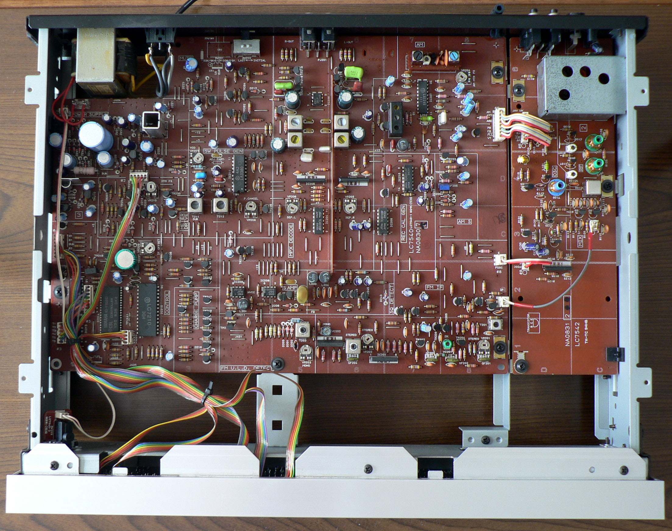 YAMAHA T-2000W